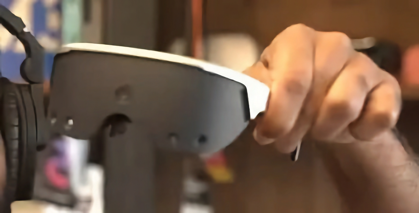 Immersed Visor: VR革命前夜 | 業務カイゼン税理士事務所